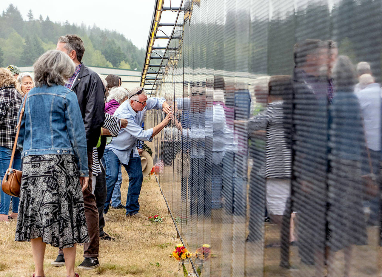 Vietnam Memorial | Peninsula Daily News