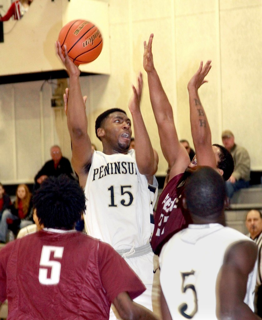MEN’S BASKETBALL: Peninsula College beats Pierce for fourth straight ...