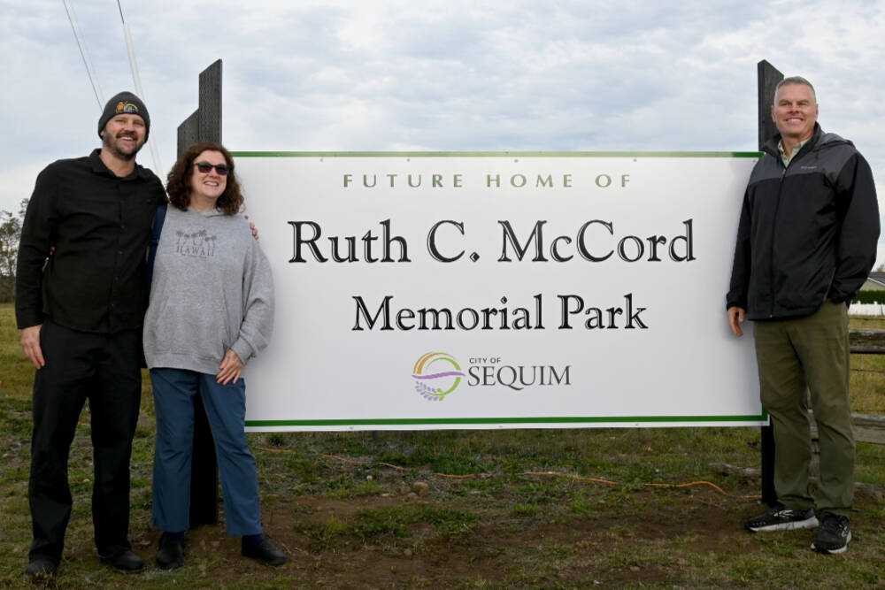 Sequim dedicates a new city park | Peninsula Daily News