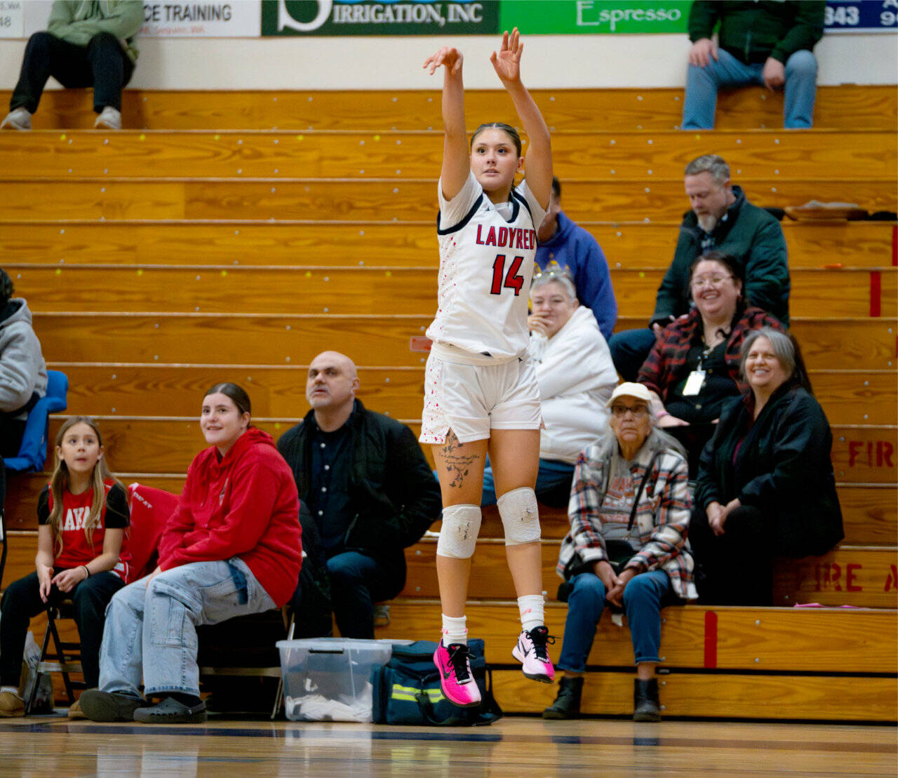 PREP PLAYOFF BASKETBALL: Four Olympic Peninsula teams move on to ...