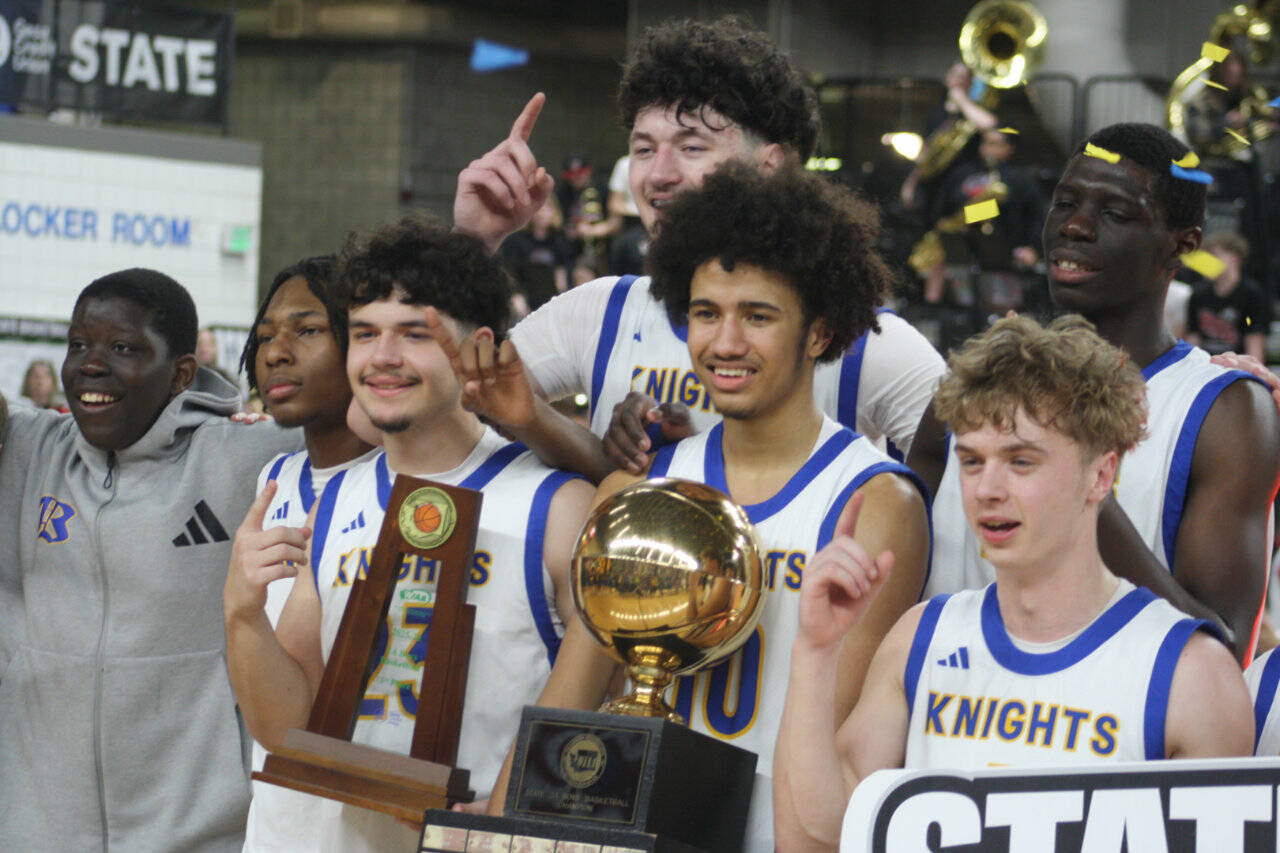 PREP BOYS BASKETBALL: Bremerton, Lummi win back-to-back state titles ...