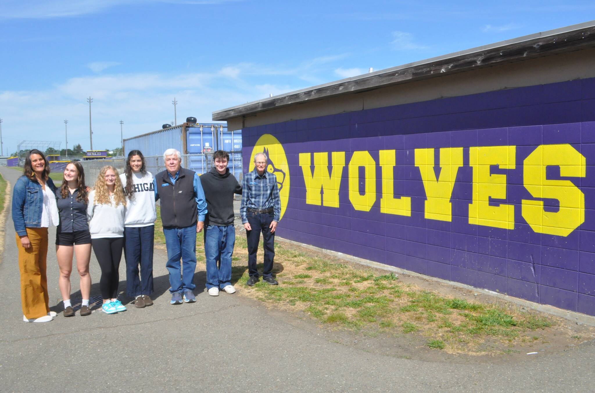 Students form board to support families, nonprofits | Peninsula Daily News